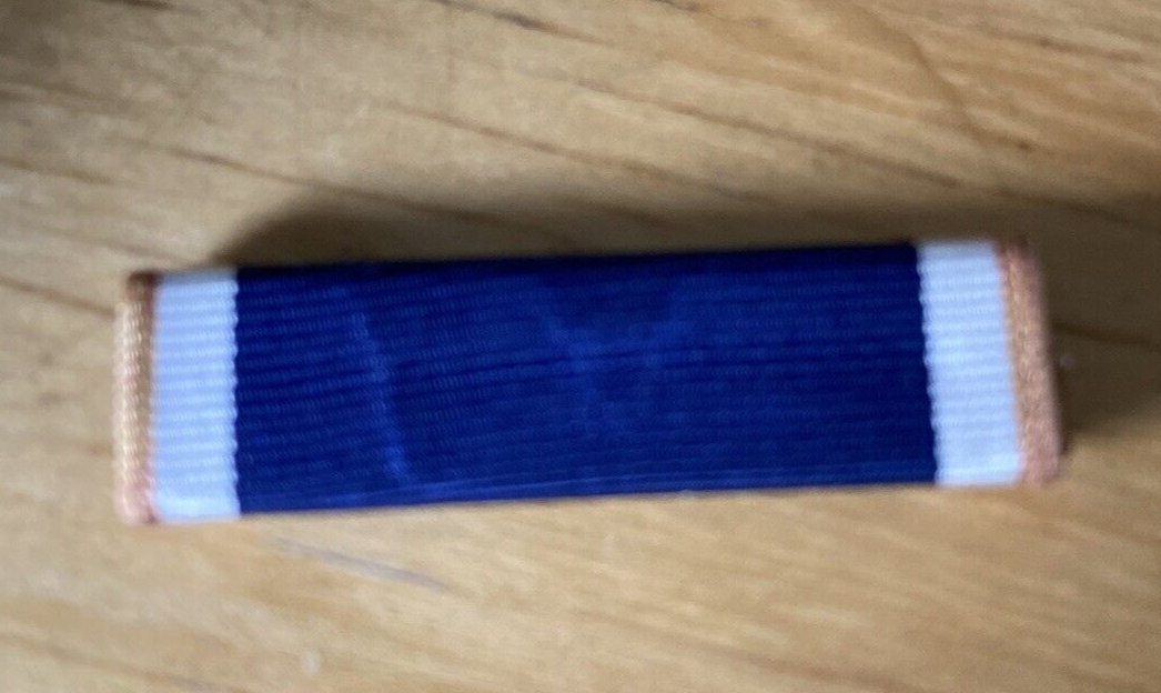 United States Armed Forces Ribbon: Navy E Ribbon – Juniors Variety Store
